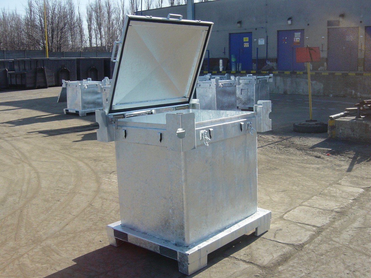 Kontenery na niebezpieczne odpady stałe ASP - Elkoplast